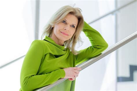 Ma 51 éves Schell Judit Bahír