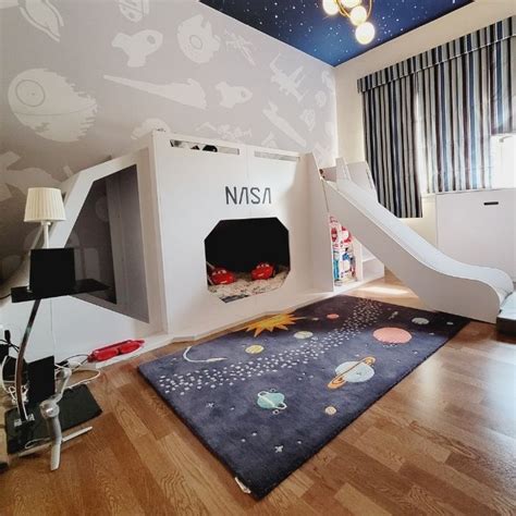 Space Shuttle Bunk Bed