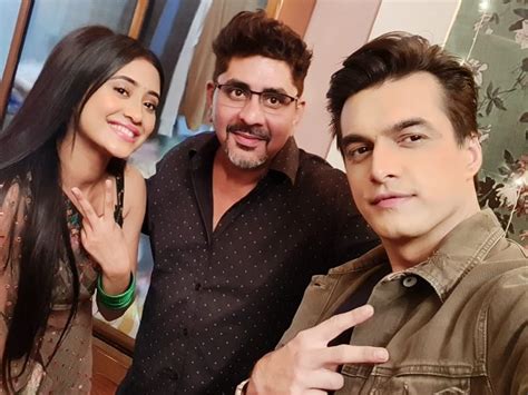 Yeh Rishta Kya Kehlata Hai Mohsin Khan And Shivangi Joshis Unseen Fun
