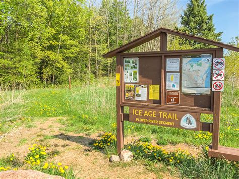 Hiking The Ice Age Trail Plover River Segment