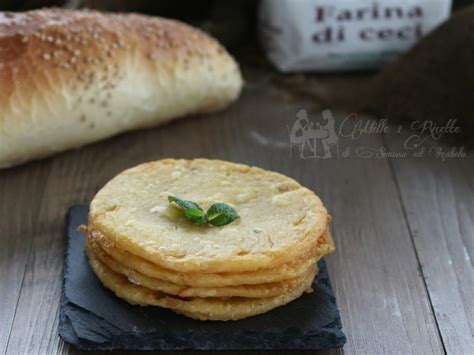 Le Panelle Sono Frittelle Di Farina Di Ceci Tipico Street Food Della Cucina Palermitana