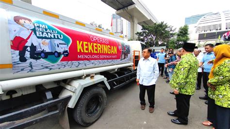 Palang Merah Indonesia Gelar Operasi Distribusi 300 Juta Liter Air