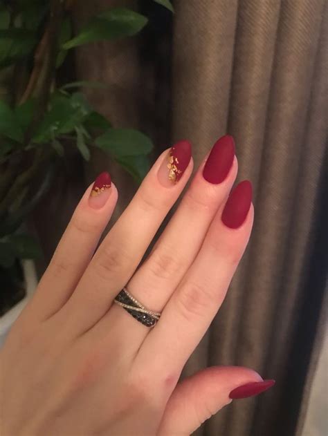 Бордовый маникюр Red Nails Wow Nails Red And Gold Nails