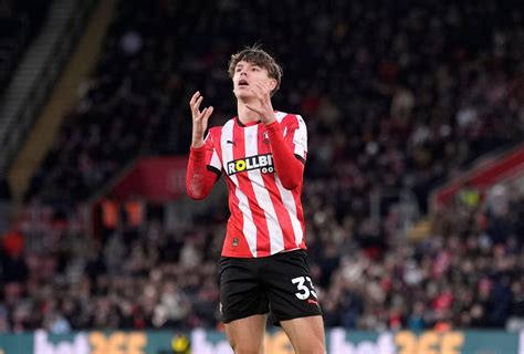 Everton On The Brink Of Signing Tyler Dibling From Southampton Transfer Uk