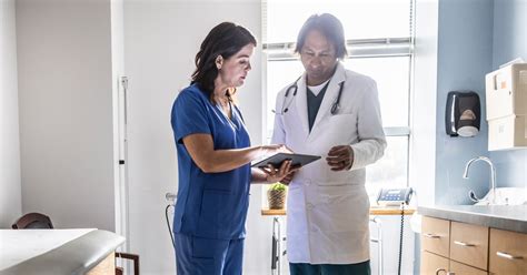 How To Choose The Right Ehr System