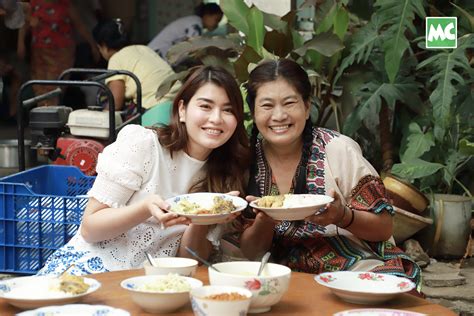 သင်္ကြန် အကြိုနေ့မှာ လူ ၁ ၀၀၀ စာ စတုဒိသာ ကျွေးခဲ့တဲ့ မျိုး