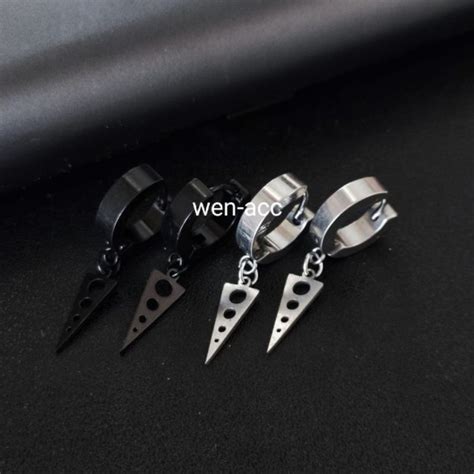 Jual Satu Pasang Anting Tusuk Titanium Fashion Korea Hitam Dan Silver