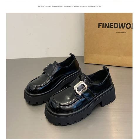 Туфли Miu Miu купить с доставкой по выгодным ценам в интернет магазине Ozon 1441814940