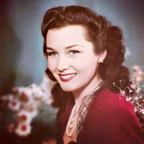 Egyptian People Egyptian Women Fawzia Fuad Of Egypt Farah Diba Egyptian Beauty Denim