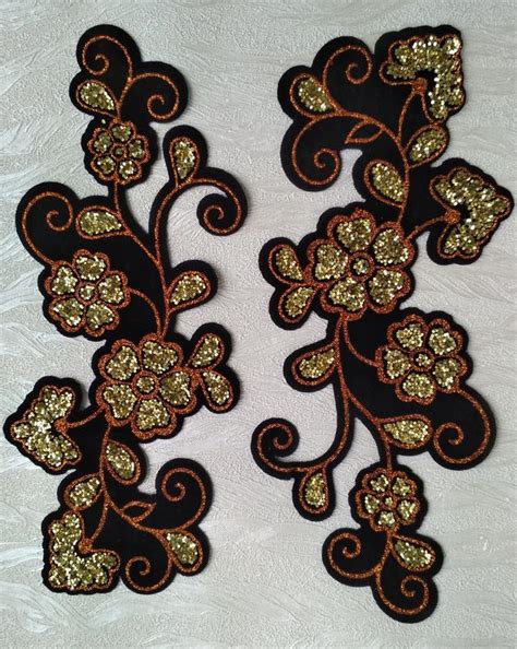 Квіти золотисті нашивка вишивка квіти — ціна 40 грн у каталозі Інші аксесуари Купити аксесуари