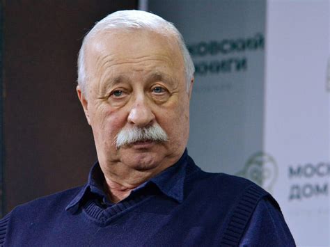 Леонид Якубович начал сотрудничать Непростое время как быть куда