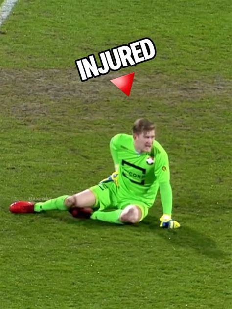 Rare Goalkeeper Moments 5 Youtube