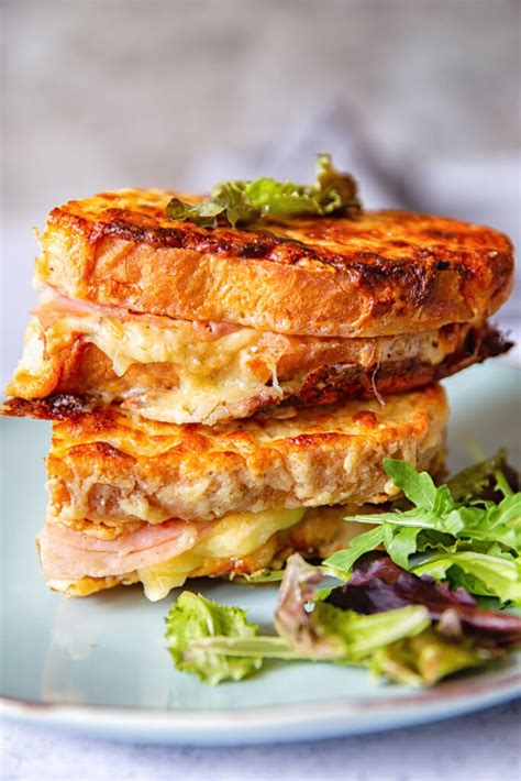 Classic Croque Monsieur Vikalinka