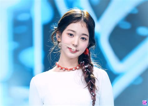 더쿠 방금뜬 장원영 인기가요 포토스케치