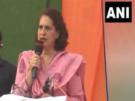 Bade Bade Vaade Zameen Par Kuch Nahi Priyanka Gandhi Takes A Jibe
