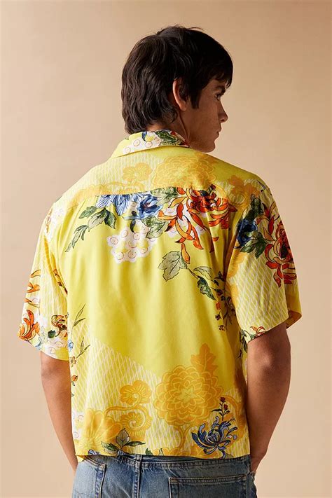 Uo Jamie Rayon Cropped Button Down Shirt Urban Outfitters Uk