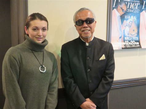 すぎもとまさとが浅草でディナーショー開催「来年も一生懸命、頑張って歌って行きます」 芸能写真ニュース 日刊スポーツ