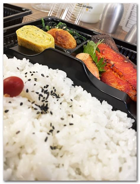 かれいの味醂焼き弁当 〜noboru 魚武商店〜 魚屋三代目オフィシャルブログ「魚屋三代目日記」powered By Ameba