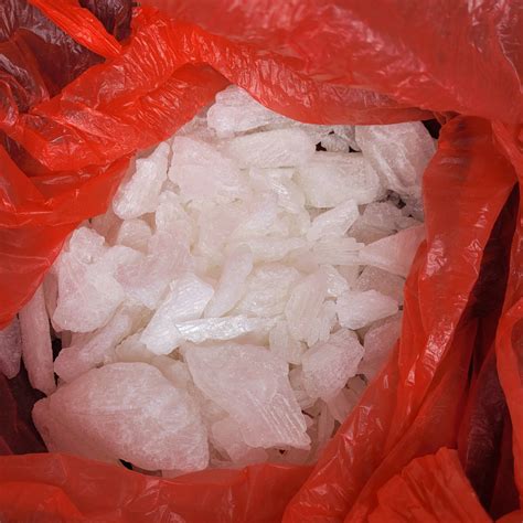 Разбиха престъпна група за разпространение на наркотици във Варна СНИМКИ Nova