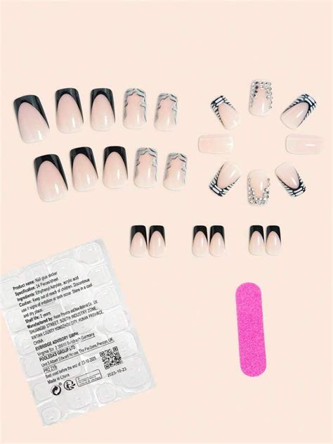 Mettez instantanément à niveau votre look avec 24 pièces de faux ongles