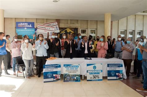 Profesores Y Empleados De La UASD Desentierran El Hacha De La Lucha