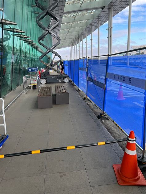 김포국제공항 외부용 안전필름 시공 솔라메이트
