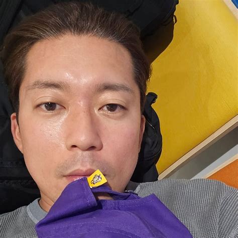 Mbc 퇴사 김대호 아나운서 이미지 어디로만취 후 술병 제대로 Zum 뉴스