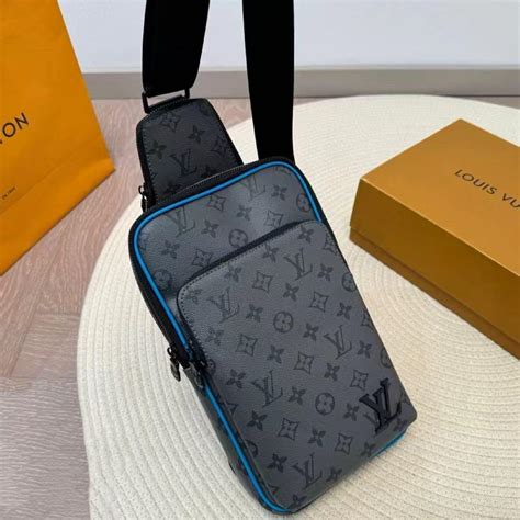 Louis Vuitton アヴェニュー スリング ボディーバッグ By メルカリ
