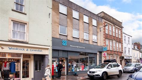 8 High St Malmesbury Sn16 9au Gbr