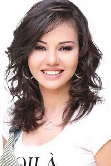 بالمايوه البكيني دينا فؤاد Dina بالمايوه البكيني فنانات بالبكيني