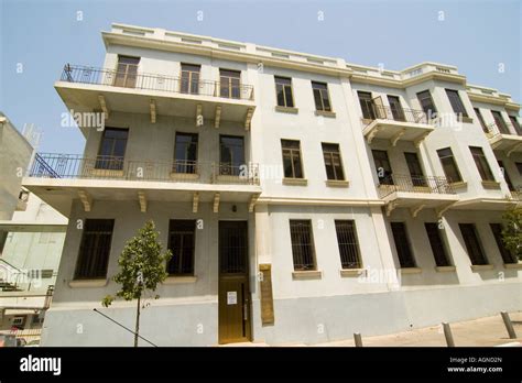 Israel Tel Aviv Renovated Bauhaus Building At 46 Ehad Haam Street Stock