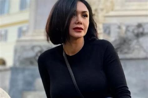 Merasa Takut Yuni Shara Pernah Pergoki Pria Muda Hingga Meminta Maaf
