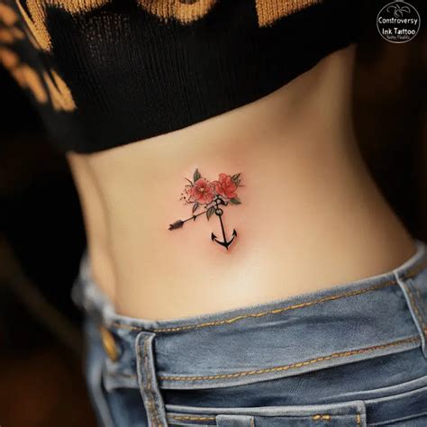 33 Stunning Hip Tattoo Ideas For Women From Floral Designs To