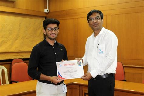 Hackathon Innovation Collaboration Vitpune Gratitude Networking