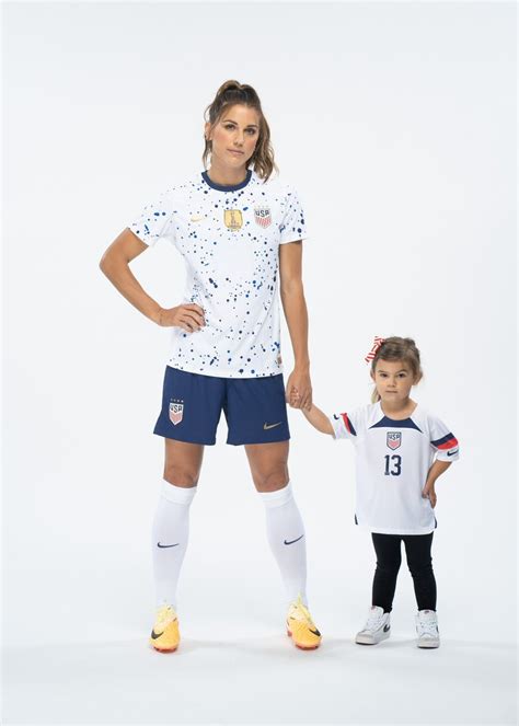 Alex Morgan On Twitter How It Started Vs How Its Going