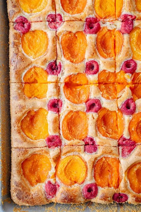Apricot Raspberry Sponge Cake Everyday Delicious