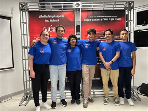 Demasiado Emocionada De La Oportunidad Que Nos Dió La Universidad De Sofía Mena