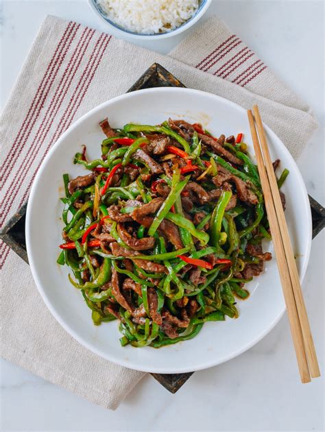 Beef And Pepper Stir Fry The Woks Of Life