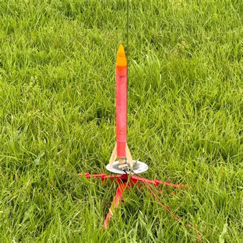 モデルロケットとは高校生が作る本物のロケットその仕組みと挑戦 学習塾ロジム 代々木門前仲町の学習塾