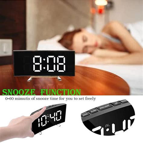 Ceas Multifunctional Cu LED Stil Oglinda Curbata Zggzerg Alarma
