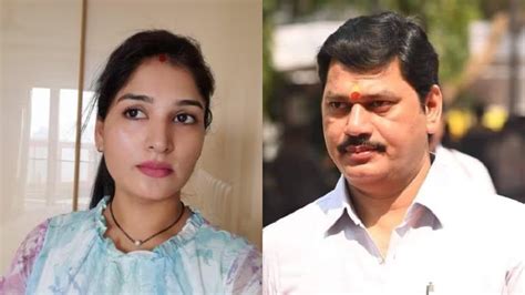 Dhananjay Munde धनंजय मुंडेंचा पाय आणखी खोलात करुणा मुंडेंनी