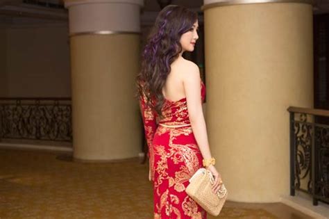 Hh Giáng My Khoe Vẻ đẹp Lộng Lẫy Kiêu Sa