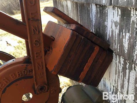 Jensen Straight Lift Pump Jack Agriculture Bigiron