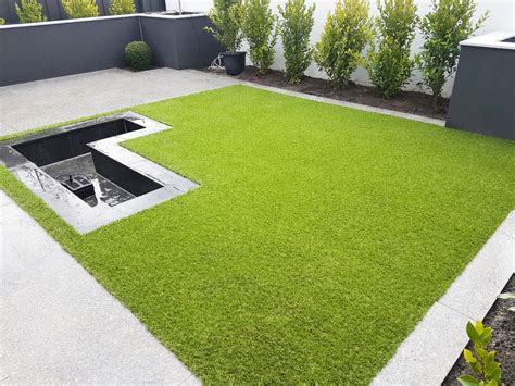 How To Artificial Grass Fixing On Walls And Floors