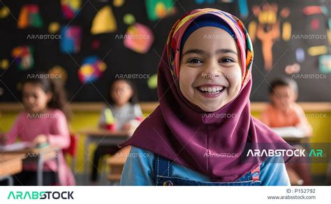 تعابير السعادة والسرور لعودة المدارس، التربية والتعليم بالمناهج المقررة