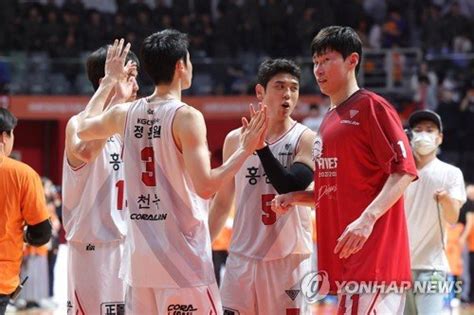인삼공사 저력 Vs Sk 상승세챔프전 전문가 전망도 박빙 네이트 스포츠