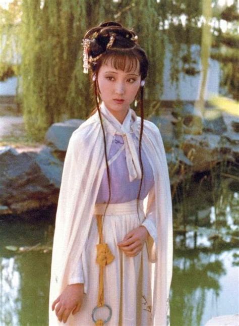 87版红楼梦：林黛玉的试妆照，温柔了岁月也惊艳了时光 上游新闻·汇聚向上的力量