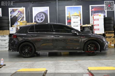 高尔夫8代gti安装高性能旋压美国305forged Ft107哑光黑色 升级实例 胎铃汇官网