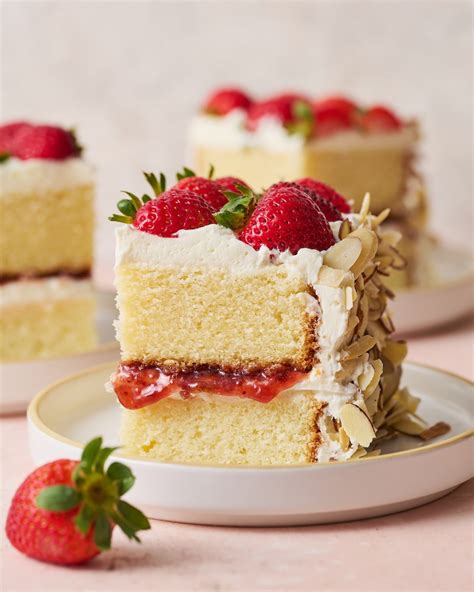 Strawberry Pound Cake - Baker by Nature
