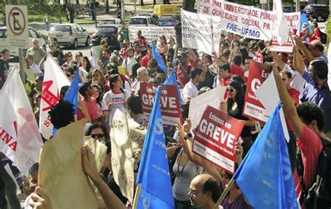 Professores Das Federais Em Greve Protestam Em Várias Cidades Fotos